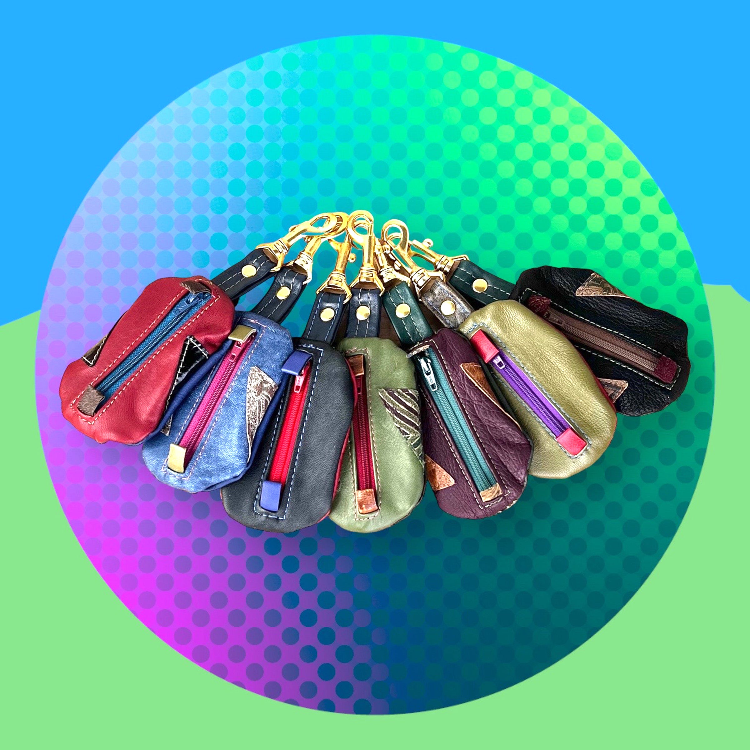 Coin Pod Key Fob Purses – Gwendolyne Hats